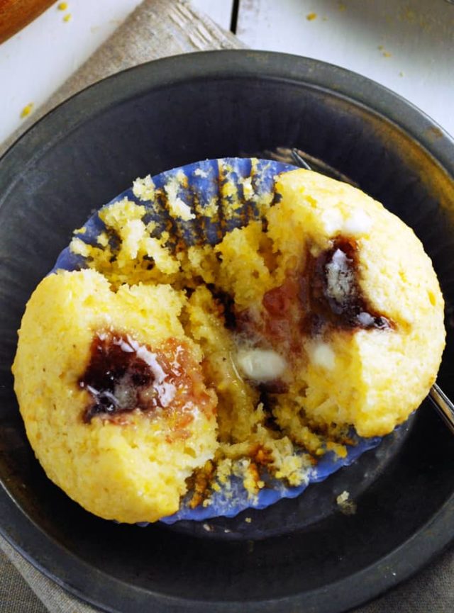 Black Raspberry Cornbread Muffins - The Live-In Kitchen