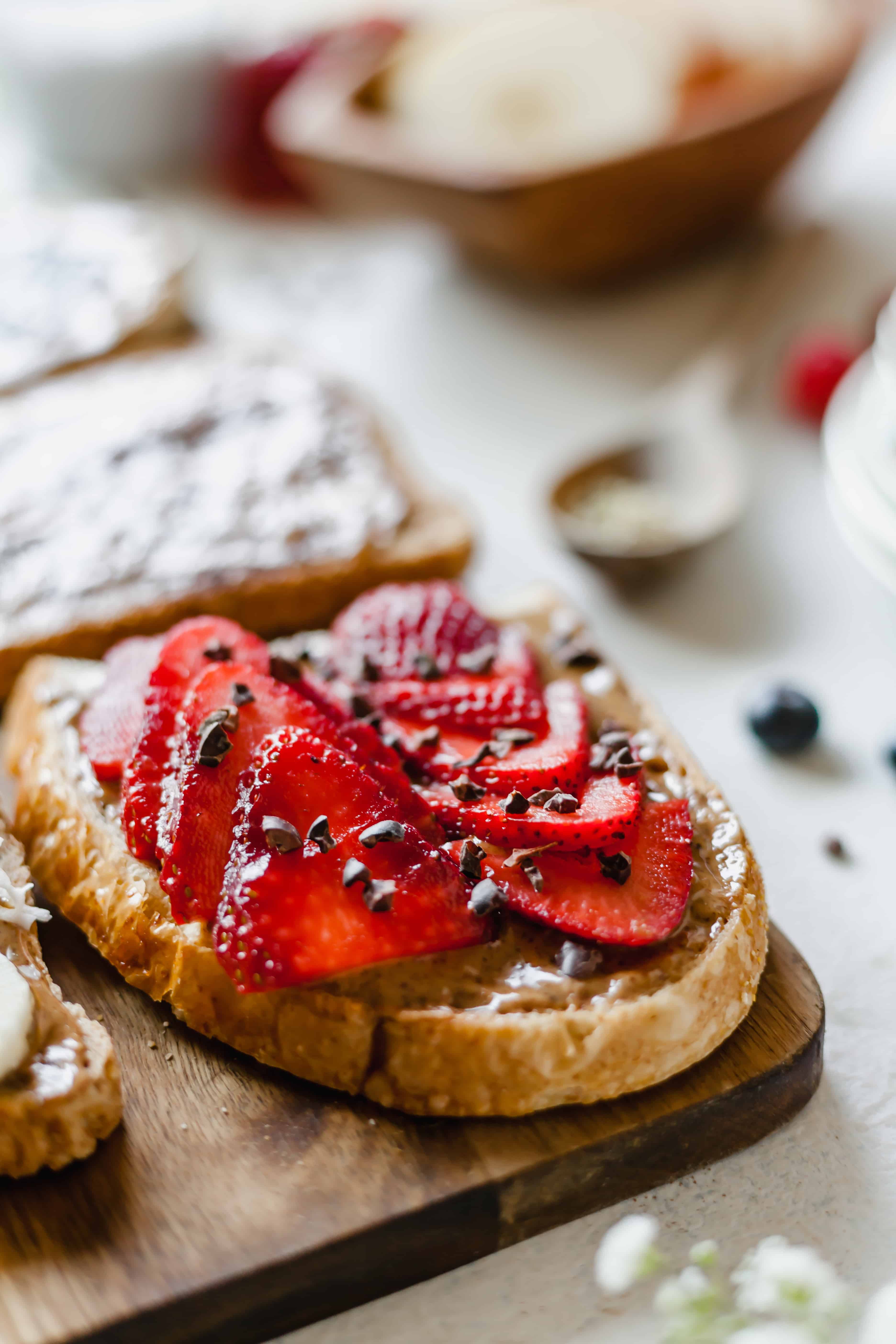 Almond Butter Toast Bar - The Live-In Kitchen