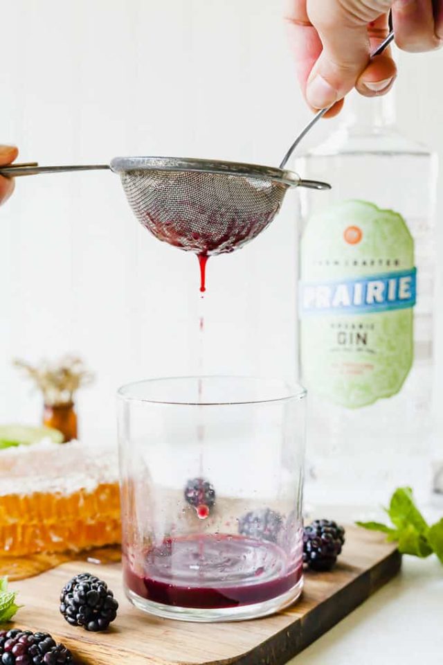 Blackberry Gin Smash - The Live-In Kitchen