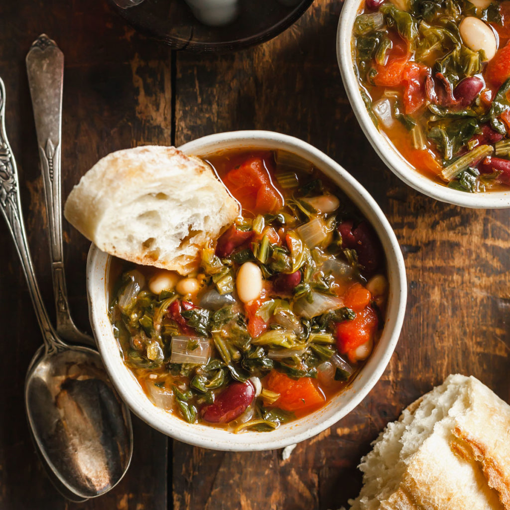 The Best Easy Vegan Minestrone Soup (Vegan!) - The Live-In Kitchen