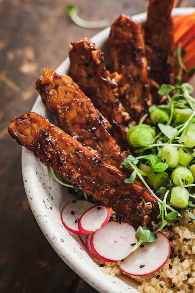 Vegan Tempeh Power Bowl - The Live-In Kitchen