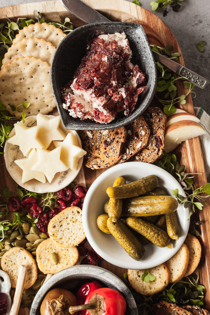 Fall Cheese Board - The Live-In Kitchen