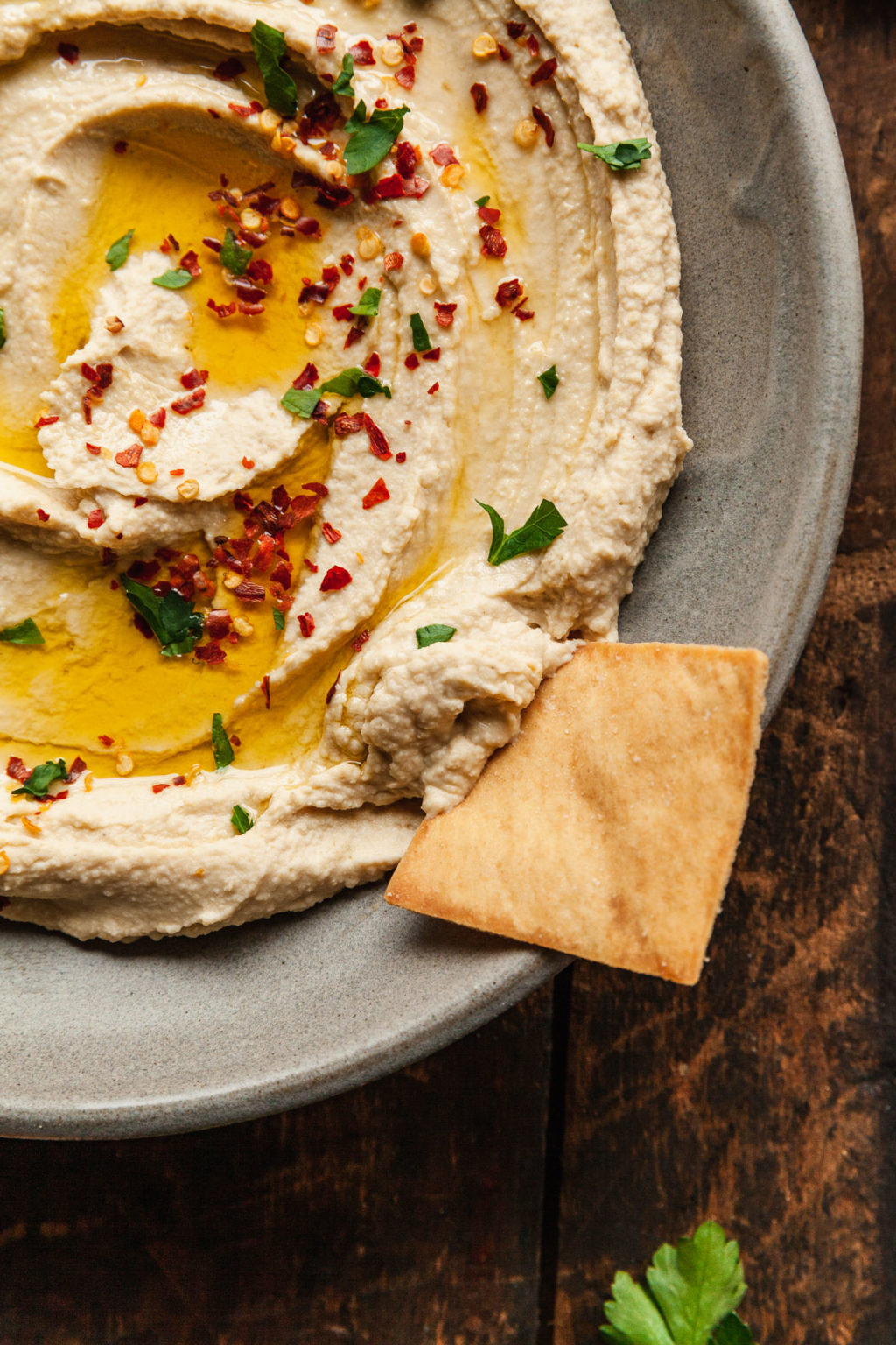 Basic Hummus (Extra Creamy!) - The Live-In Kitchen