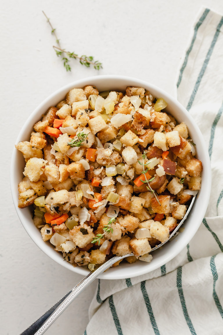 The Best Simple Vegetarian Stuffing Recipe - The Live-In Kitchen