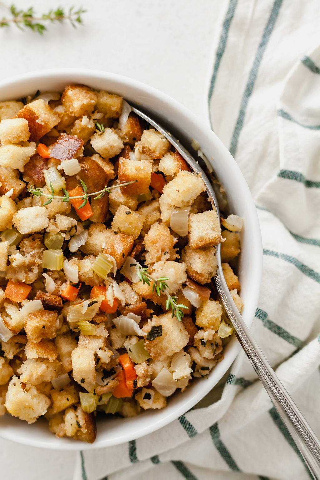 The Best Simple Vegetarian Stuffing Recipe - The Live-In Kitchen