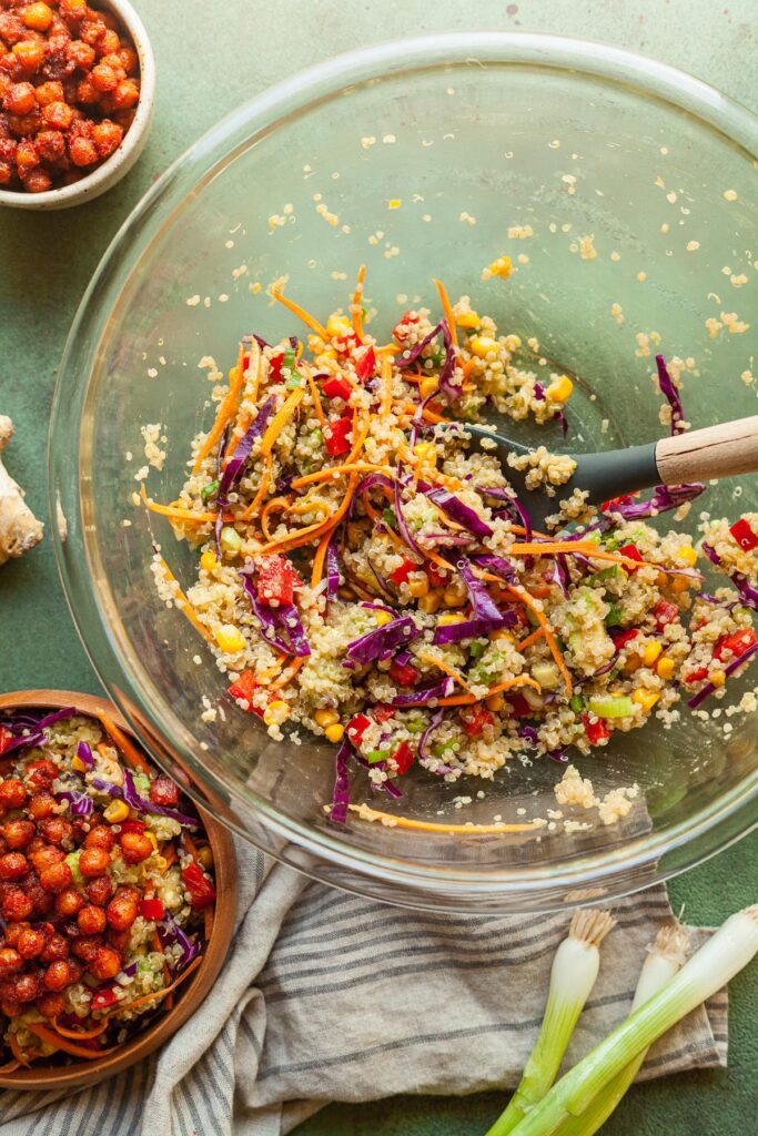 Rainbow Quinoa Salad - The Live-In Kitchen