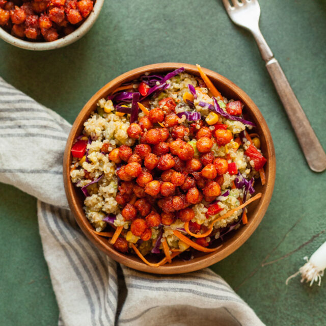 Rainbow Quinoa Salad - The Live-In Kitchen