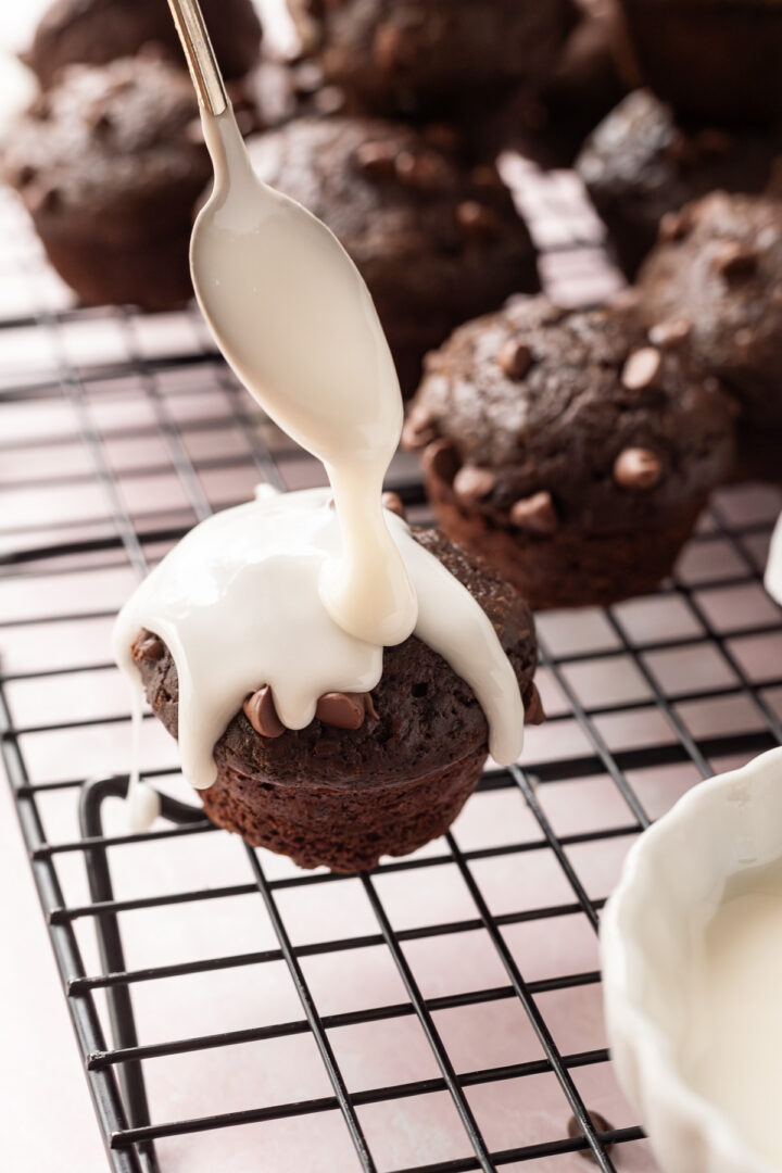 Vanilla Icing - The Live-In Kitchen