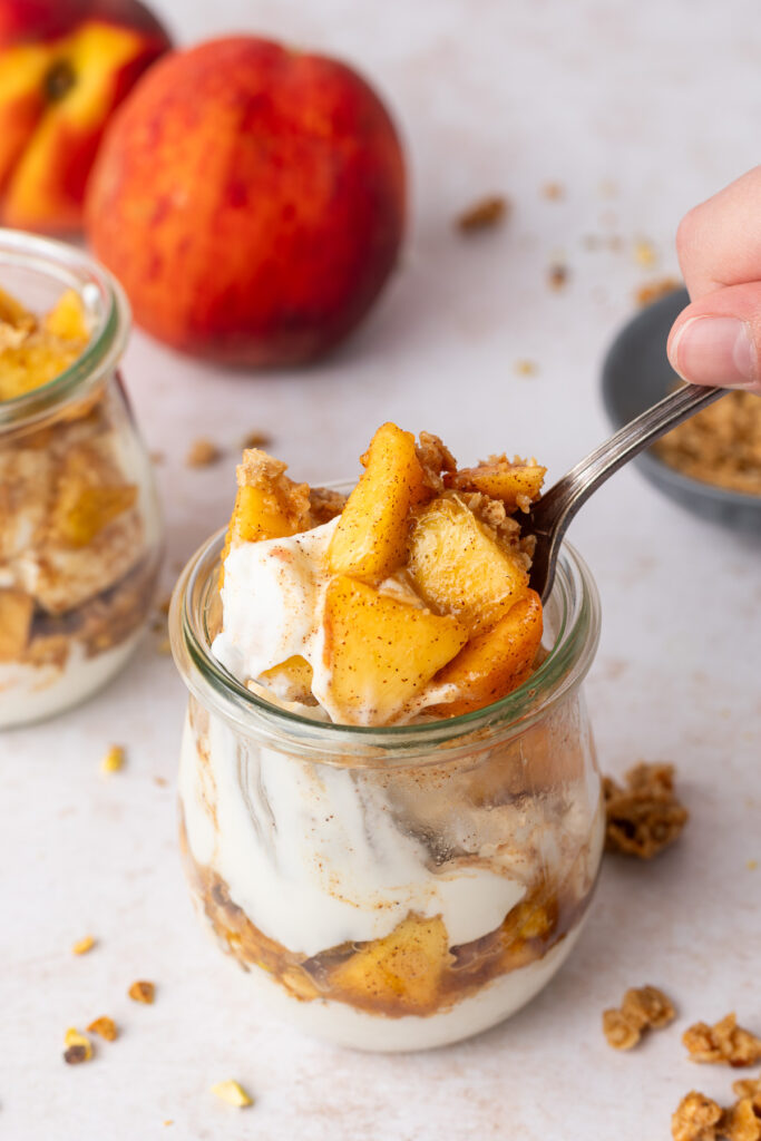 Peach Parfaits - The Live-In Kitchen