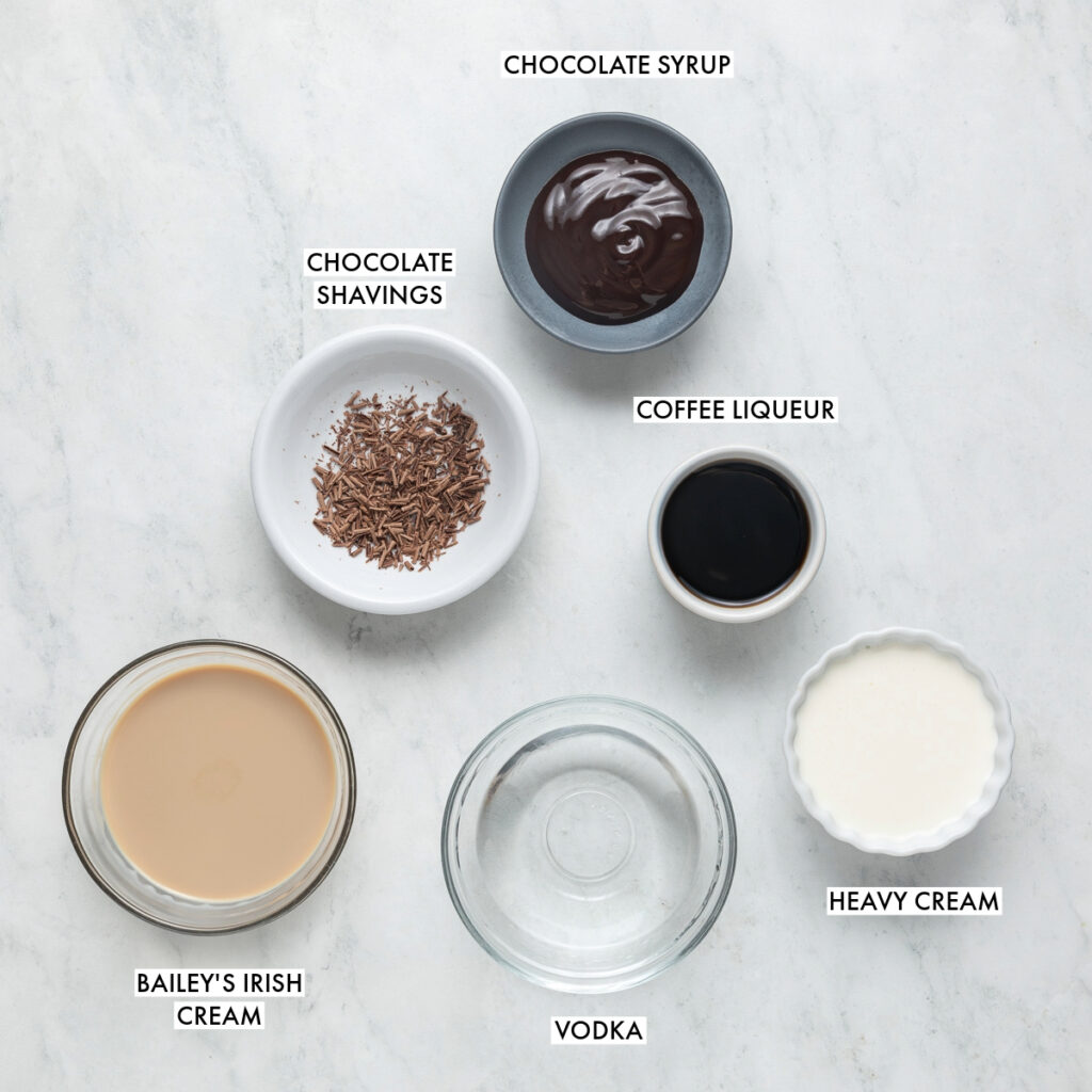 Mudslide Cocktail {No Ice Cream} - The Live-In Kitchen